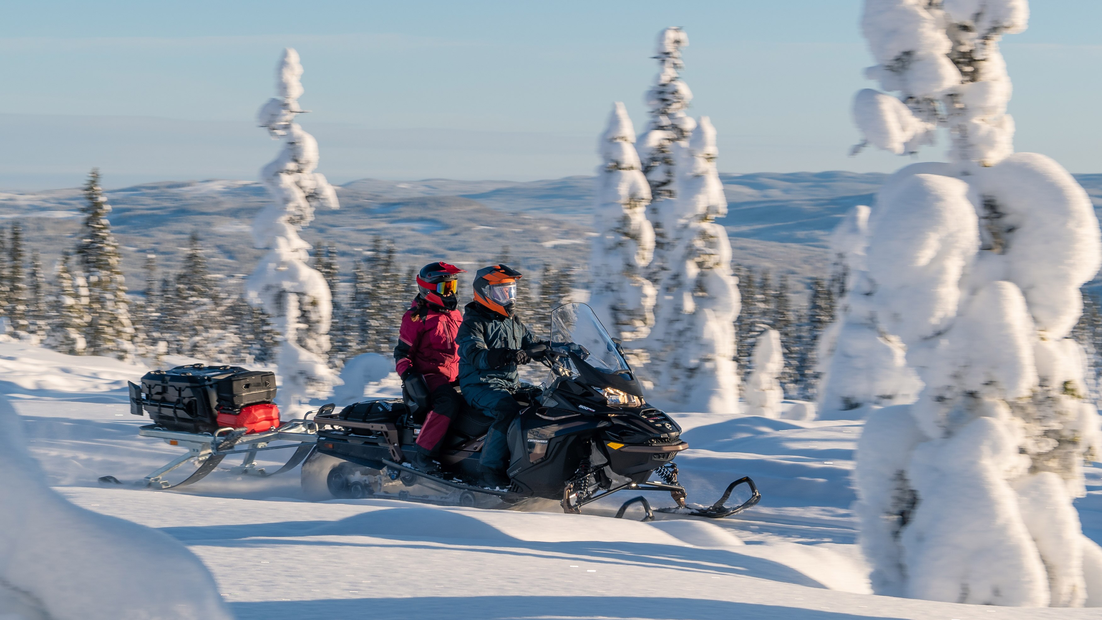 2022 Commander – Crossover-moottorikelkat | Lynx