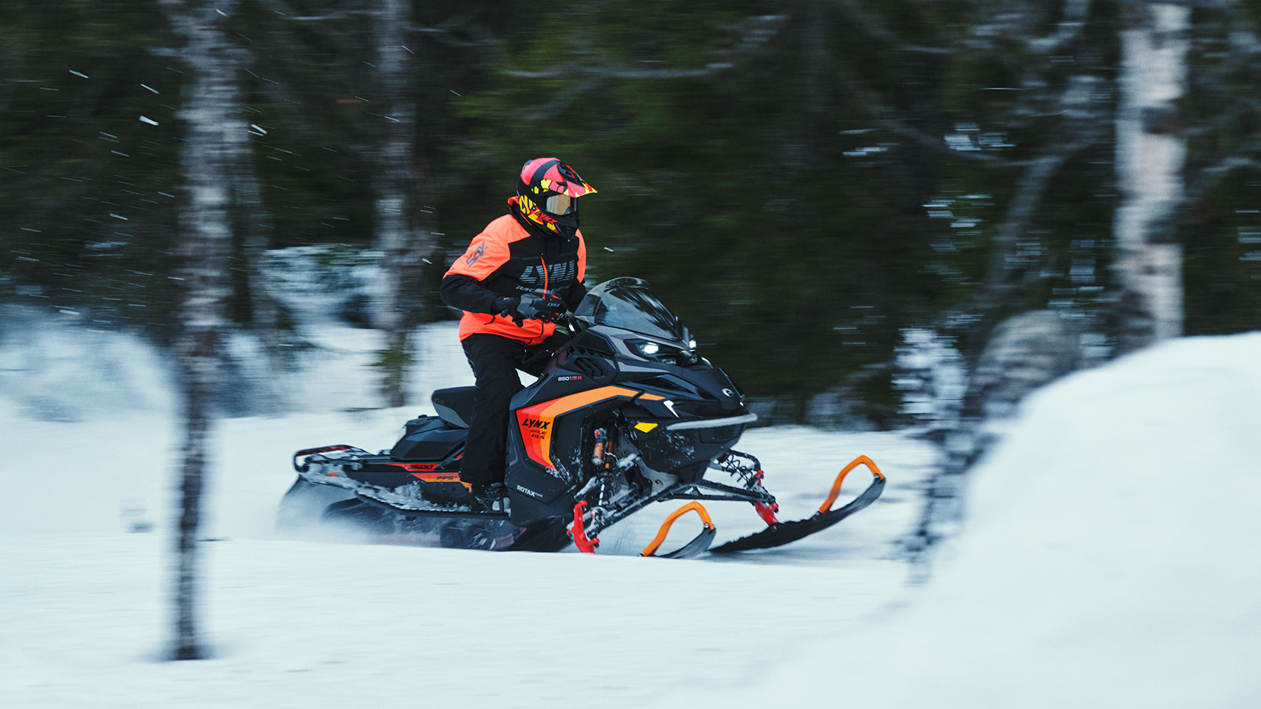 2025 Lynx Snowmobiles models